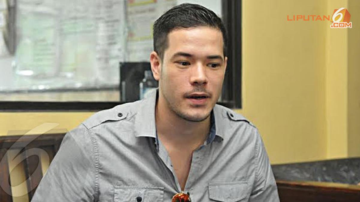 Zack Lee Ungkap Kondisi Hubungannya dengan Nafa Urbach - ShowBiz Liputan6.com