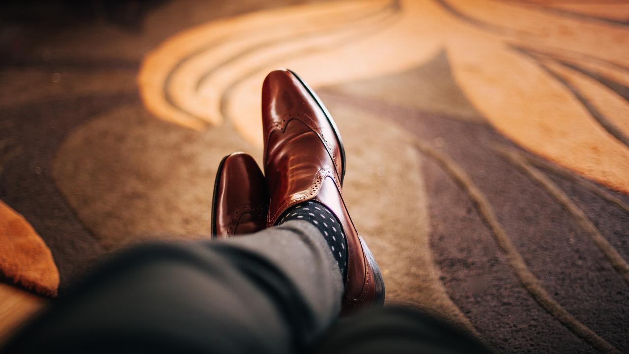 12 Jenis Sepatu Formal Pria Serta Cara Padu Padan dengan Baju