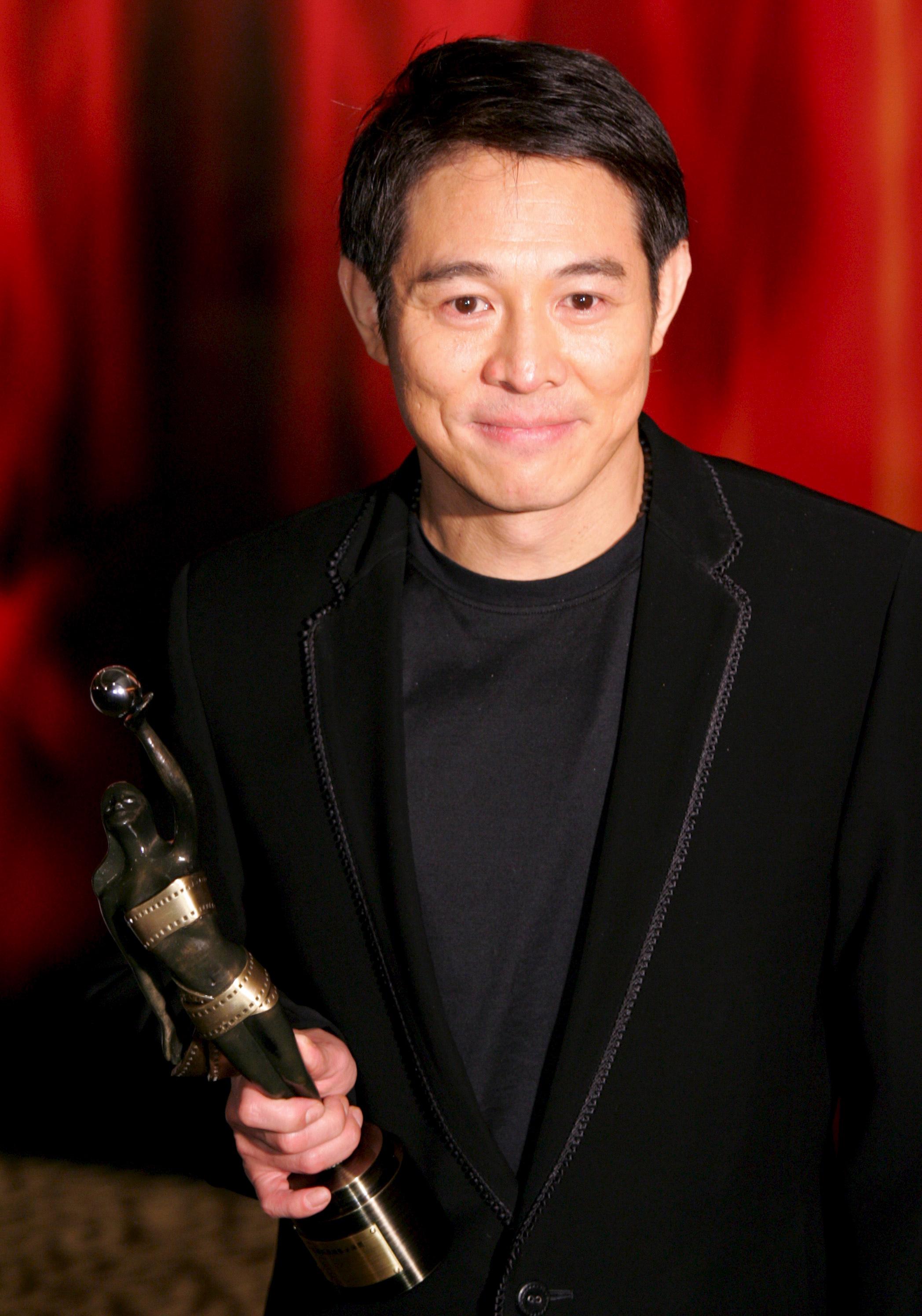 Kesehatan Jet Li Menurun, Penyebabnya Bikin Ngeri - ShowBiz Liputan6.com