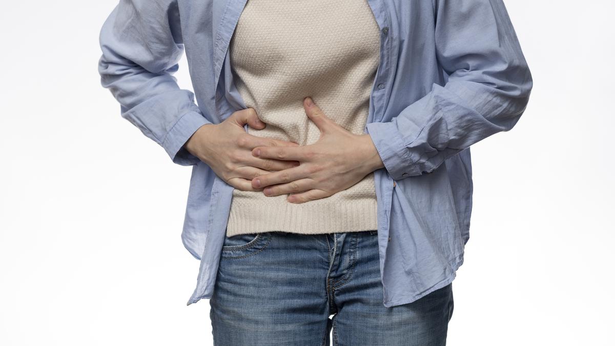 Benarkah Usus Buntu Bisa Sembuh Tanpa Operasi? Ini Penjelasan dan ...