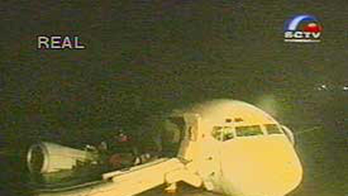 Evakuasi Pesawat GA-421 Terhambat Cuaca - News Liputan6.com