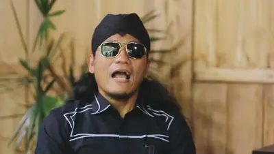 7 Potret Onic Vior yang Lagi Viral, Foto Bareng Kekasih Jadi Sorotan - Hot Liputan6.com