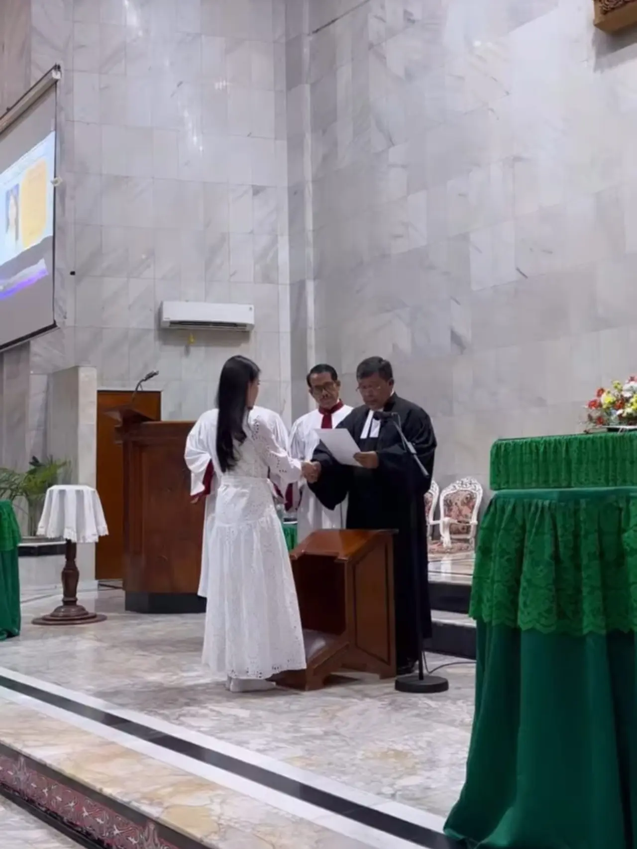 7 Potret Chen Giovanni dan Fritz Hutapea Jalani Peneguhan Sidi, Segera ...