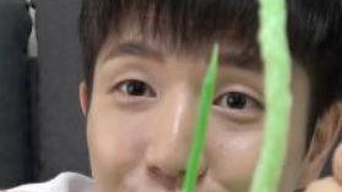 Video of Eating Fried Toothpicks Goes Viral in South Korea