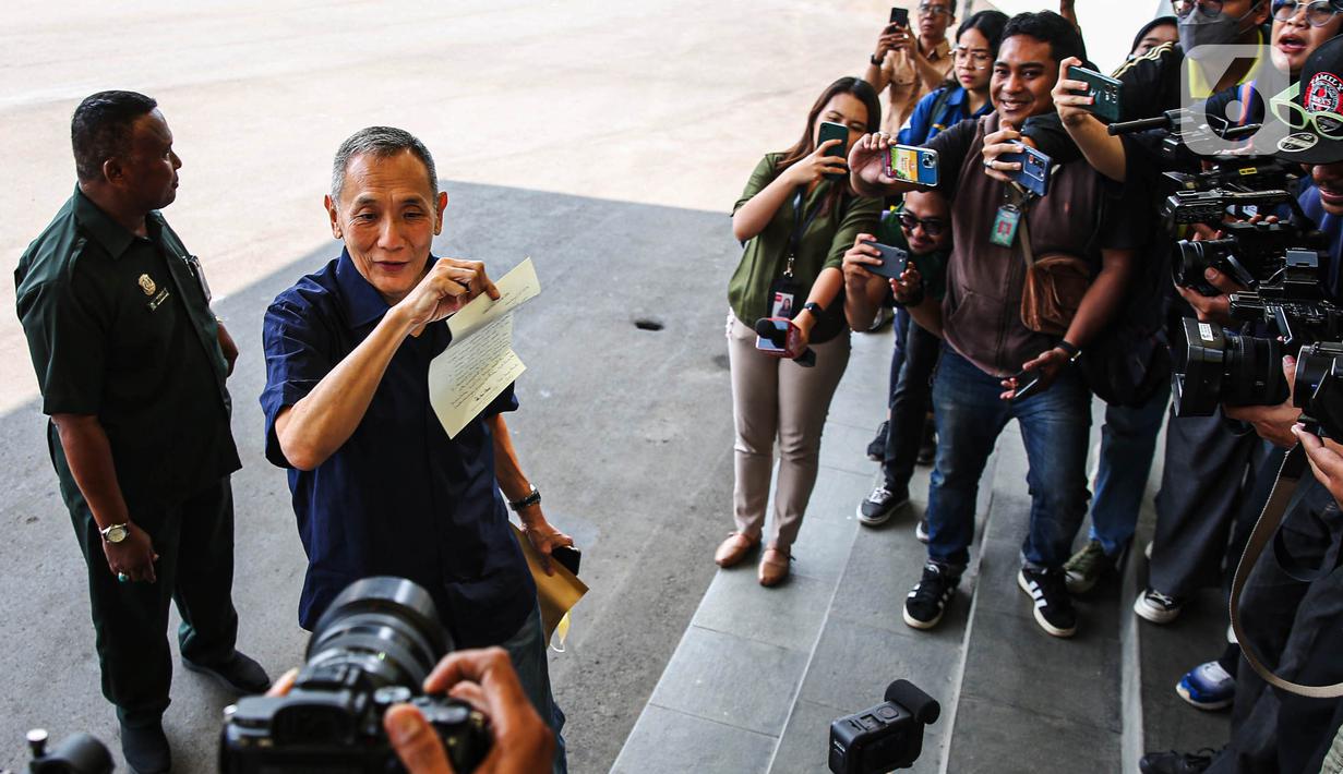 Datangi DPP Partai Golkar, Jusuf Hamka Serahkan Surat Pengunduran Diri
