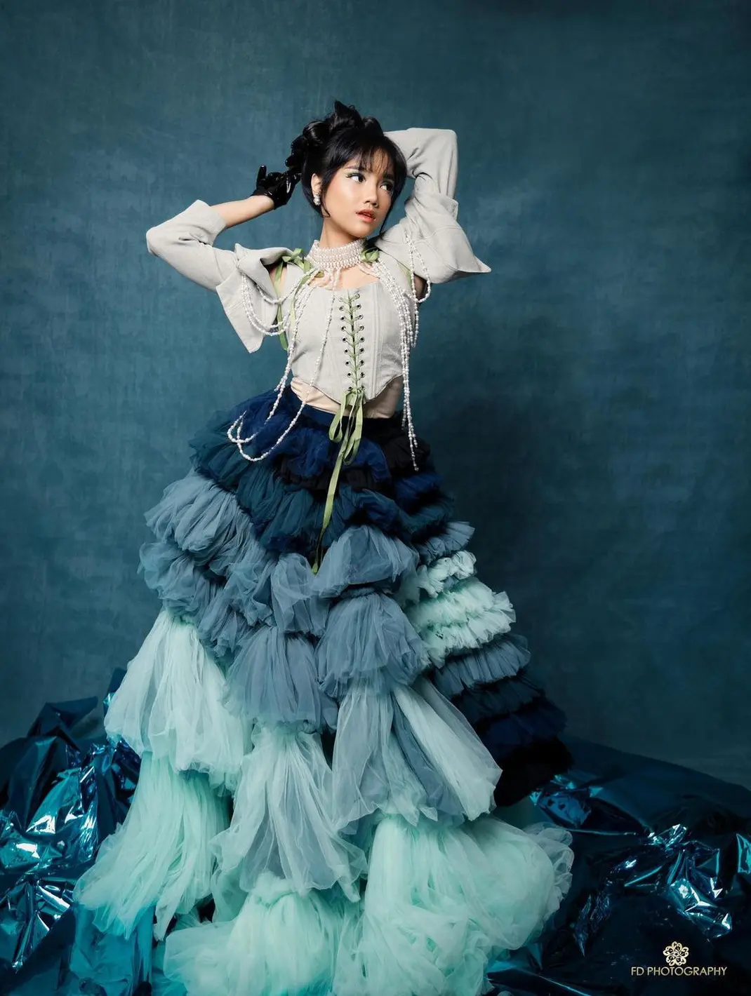 9 Potret Terbaru Fuji yang Dipuji Makin Cantik Sekarang, Flashback ...