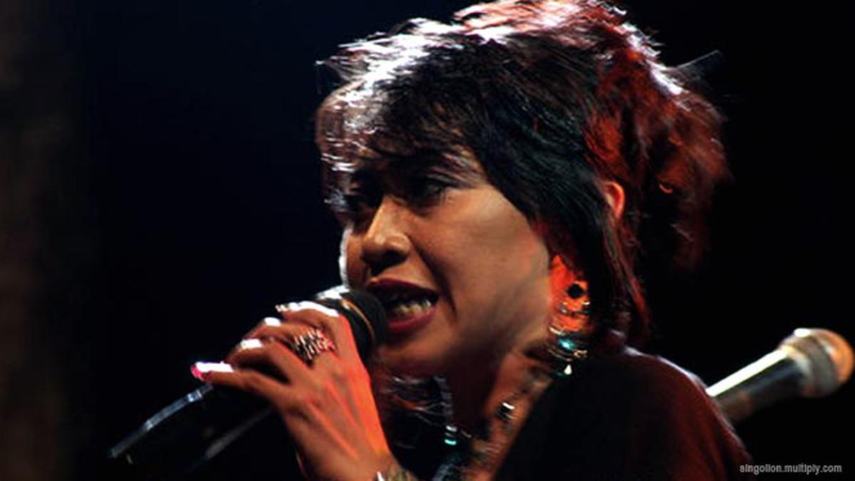 Trie Utami: Konser Pembuktian Musisi Lawas - ShowBiz Liputan6.com