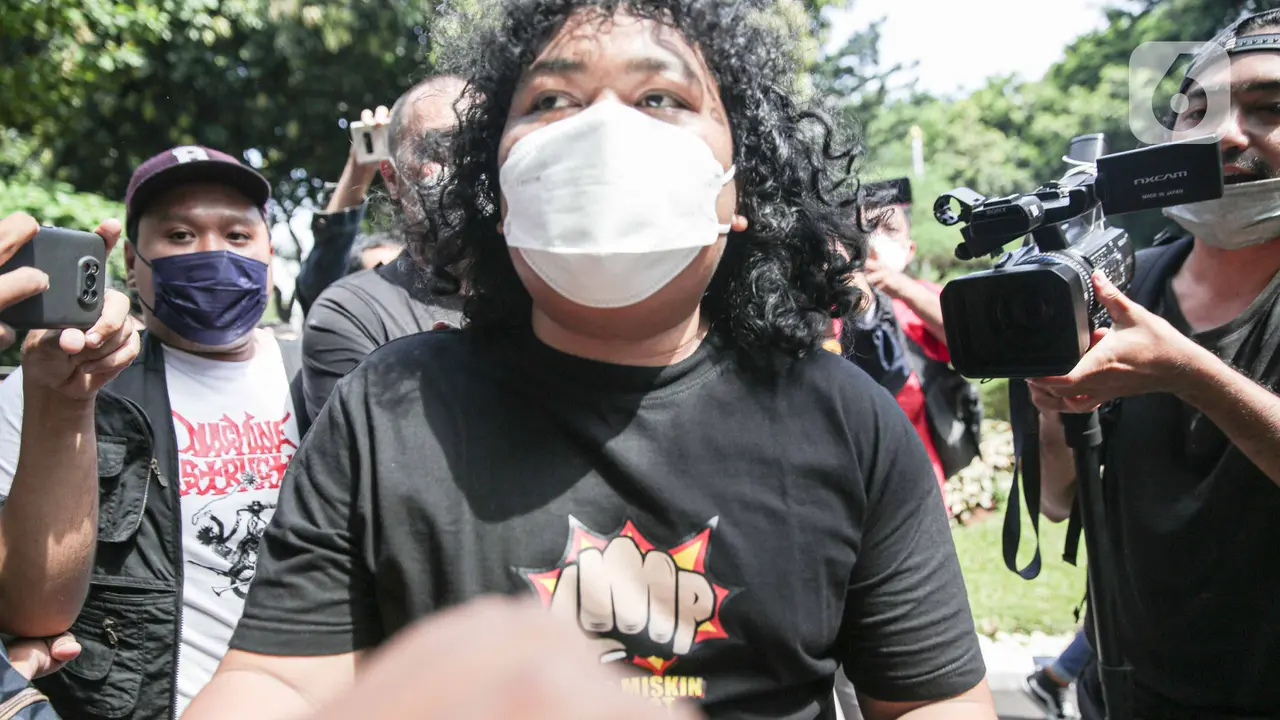 Transaksi dengan Dea OnlyFans Berlangsung Privat, Marshel: Masa Gue Cerita Beli Bokep? - News ...