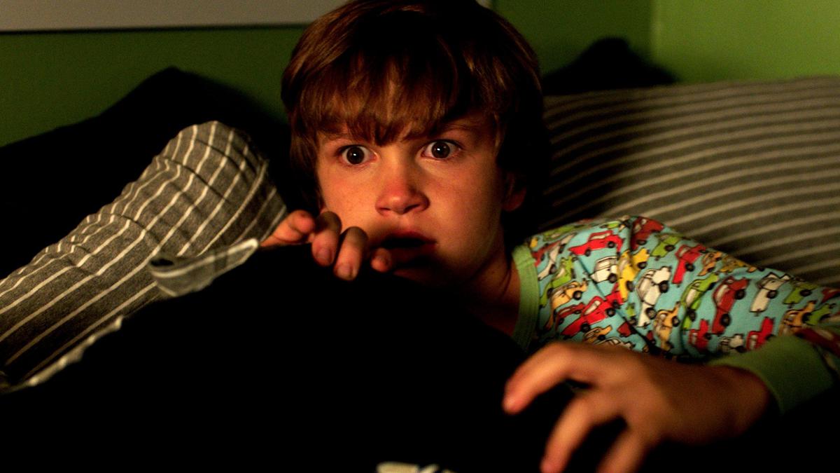 Wajah Konyol Ini Lebih Seram dari Setan di Film Lights Out?