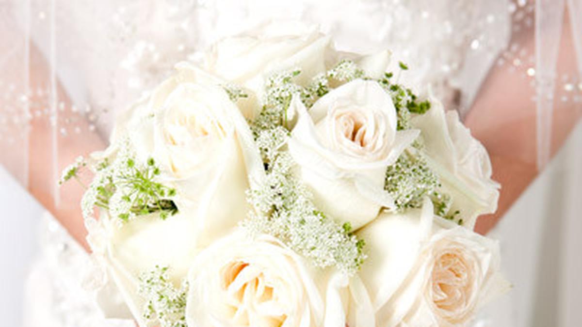 Menyulap Buket Bunga Klasik jadi Tampak Lebih Stylish - Lifestyle ...