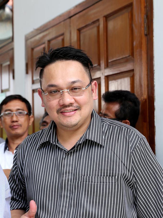 Farhat Abbas Jatuh Miskin, Ini Kata Kuasa Hukumnya - Entertainment ...