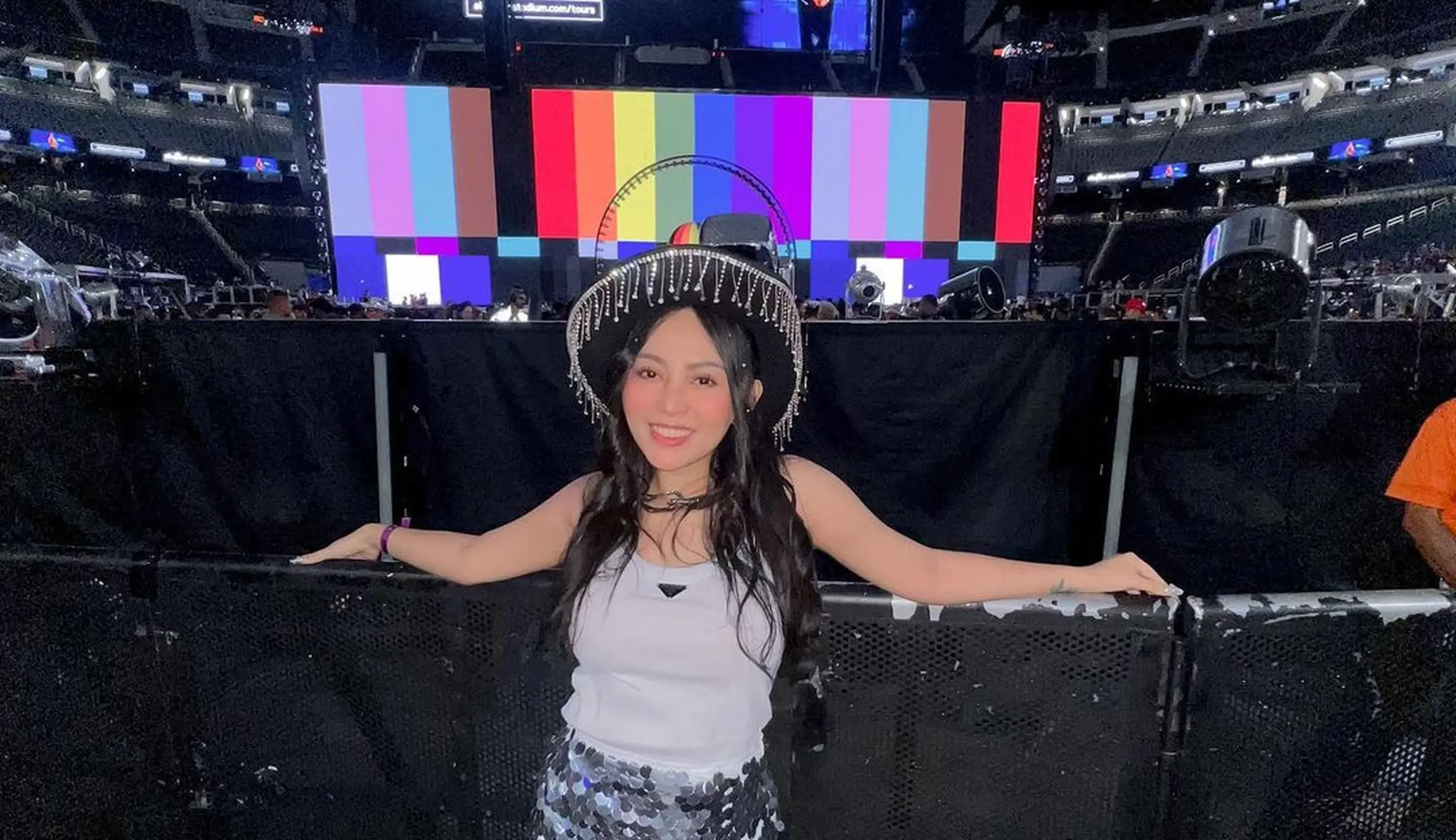 8 Adu Gaya Public Figure Nonton Konser Tur Renaissance Beyoncé, Enzy ...