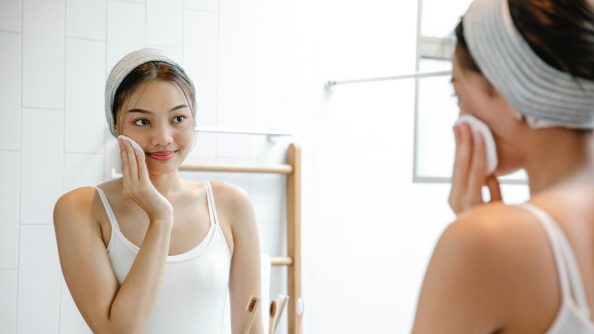 5 Penyebab Beruntusan di Dagu dan Cara Mengatasinya - Beauty Fimela.com