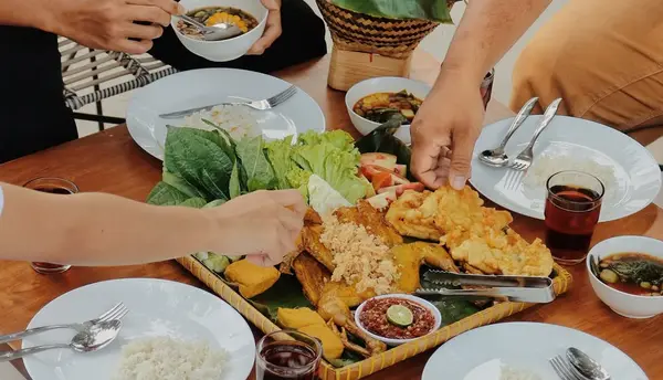 6 Fakta Menarik Hungaria, Salah Satu Penghasil Foie Gras Terbesar Dunia ...