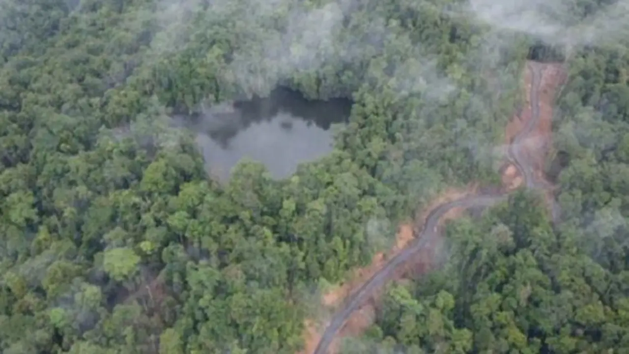Kabung Fefrase, Tempat Sakral Masyarakat Adat Kuri Papua Dirusak ...