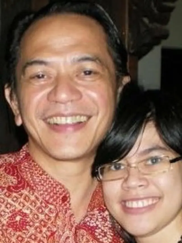 7 Potret Lawas Kebersamaan Ray Sahetapy dan Gisca Putri, Dikenang Dewi Yull - Hot Liputan6.com