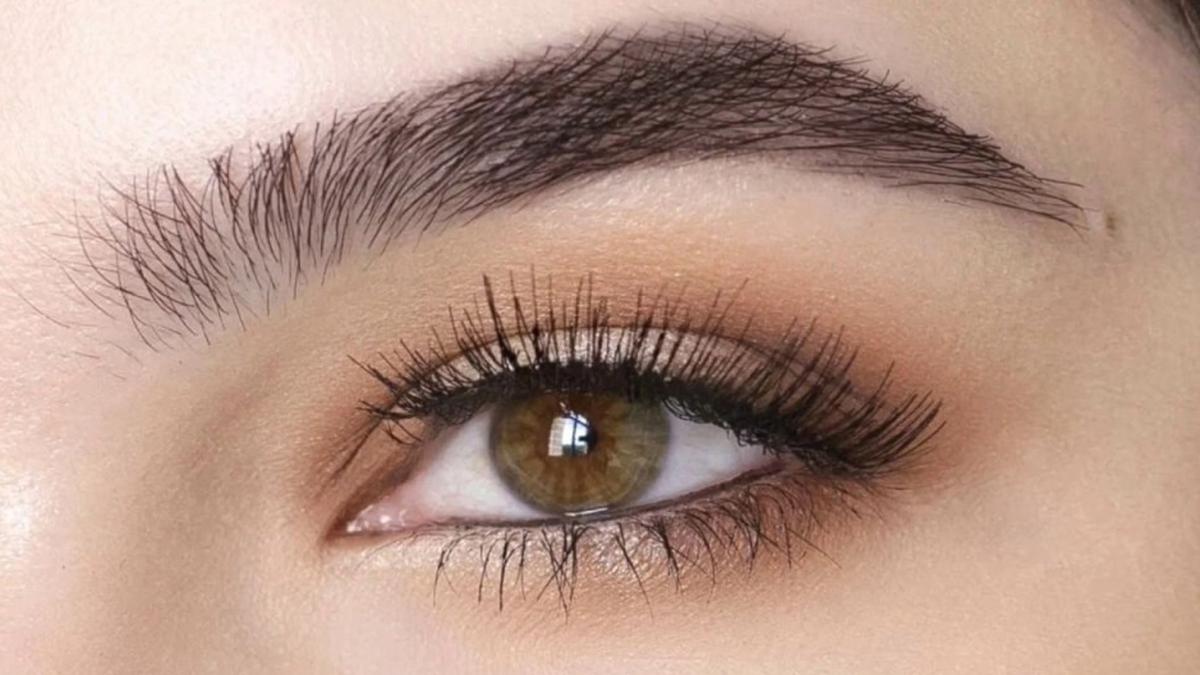 5 Cara Merawat Alis agar Tidak Rontok, Mudah Dipraktikkan - Hot ...