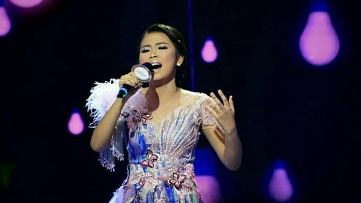 Intip Gaya Selfiani Yamma, Juara Liga Dangdut Indonesia - Photo Fimela.com