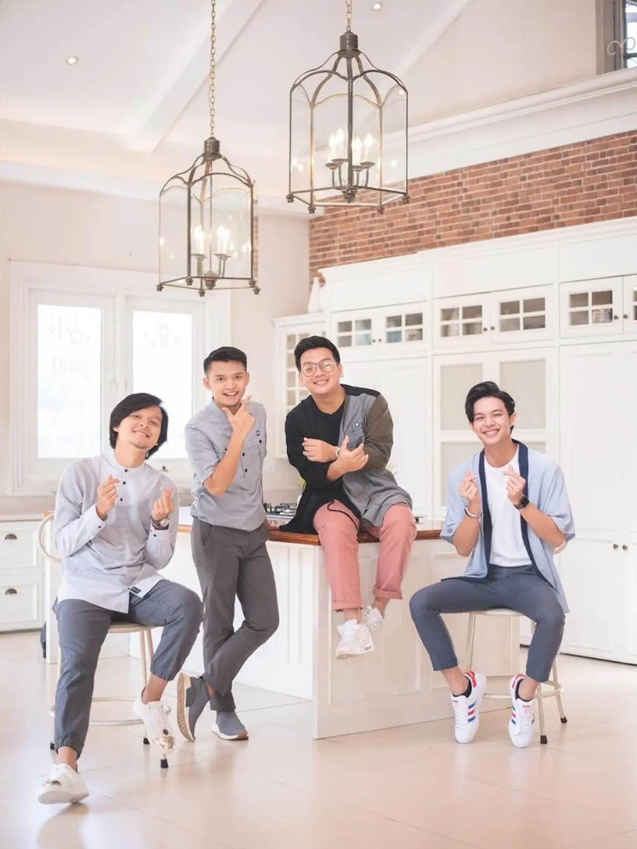 Grup Vokal ADAM Punya 4 Personel Rupawan dan Religius, Ini Deretannya ...