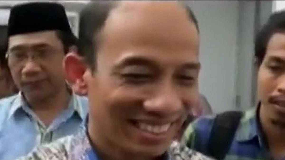 Segmen 1: Pemberhentian Arcandra Tahar hingga Pidato Jokowi - News ...