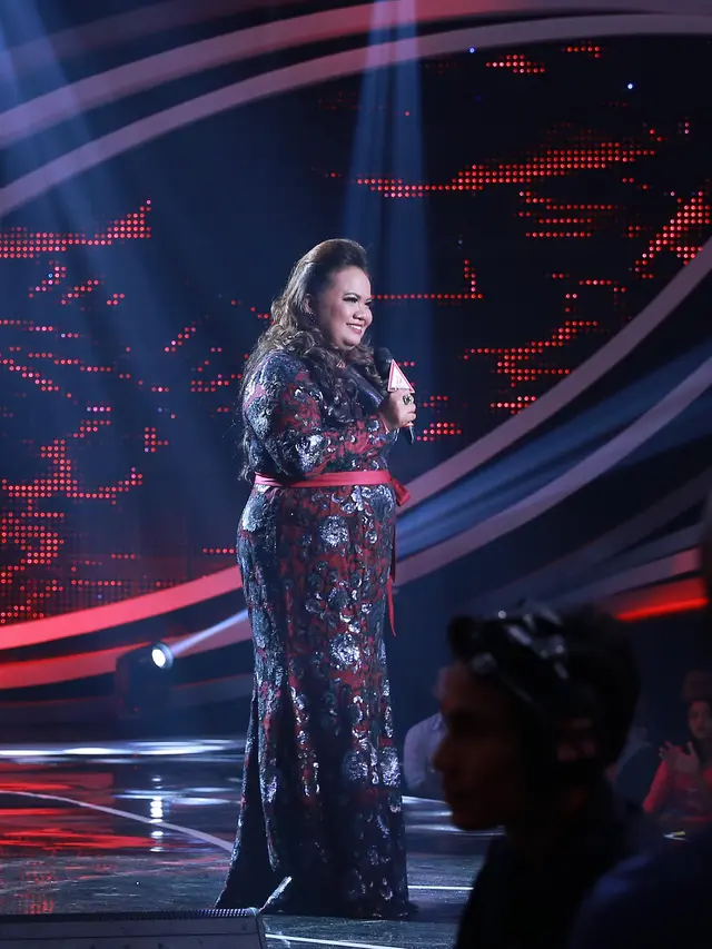 Aty Kodong DA Rumahnya Ada Toilet Bersinggasana Emas, Ini 6 Potretnya ...