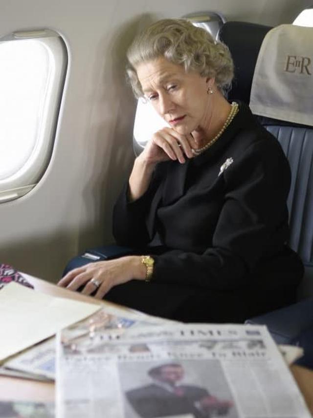 6 Potret Aktris Helen Mirren Jadi Ratu Elizabeth II dalam Film The ...