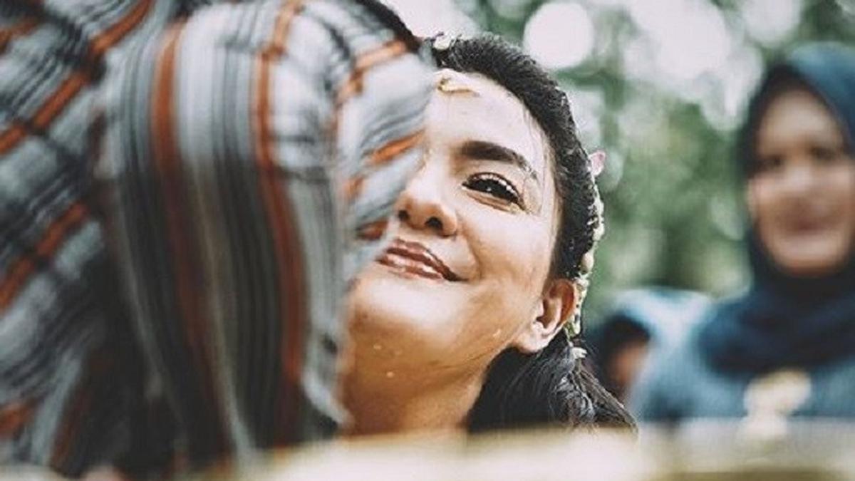 Vicky Shu-Ade Imam Resmi Menikah
