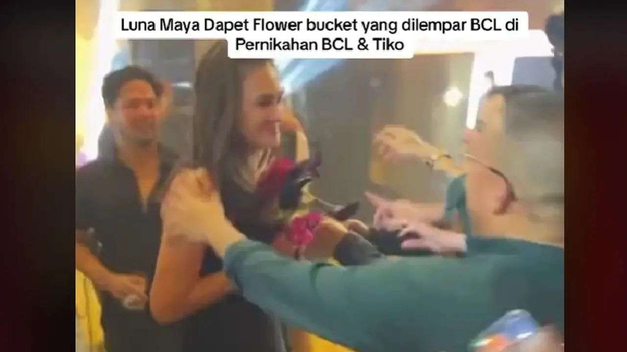 Luna Maya Ternyata Dapat Lemparan Bunga dari BCL, Langsung Banjir Didoakan Segera Menikah ...