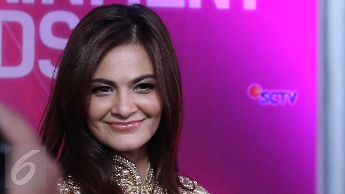 Cut Tari Tak Akan Melarang Jika Anak Mulai Tertarik Lawan Jenis ...