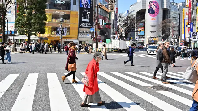 Sensasi Menyeberang di Shibuya Crossing Tokyo - Lifestyle Liputan6.com