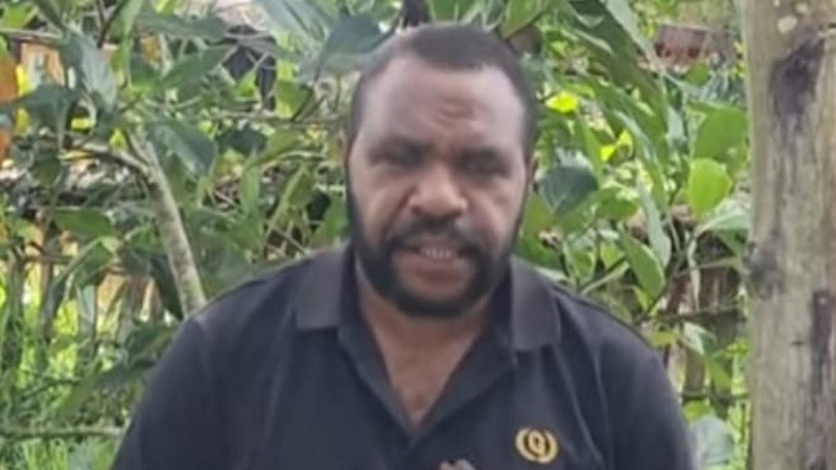 Charles Kossay Serukan Perdamaian dan Hentikan Kekerasan TPNPB di Papua ...