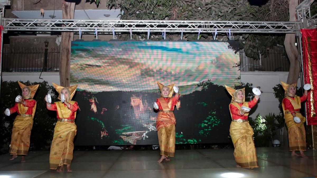 Gelar Resepsi Diplomatik, KBRI Kairo Kenalkan Adat dan Budaya Minang ...