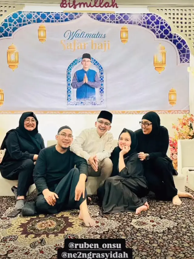 10 Potret Ruben Onsu Walimatus Safar Haji, Siap Berangkat Usai 3 Bulan Mualaf - ShowBiz Liputan6.com