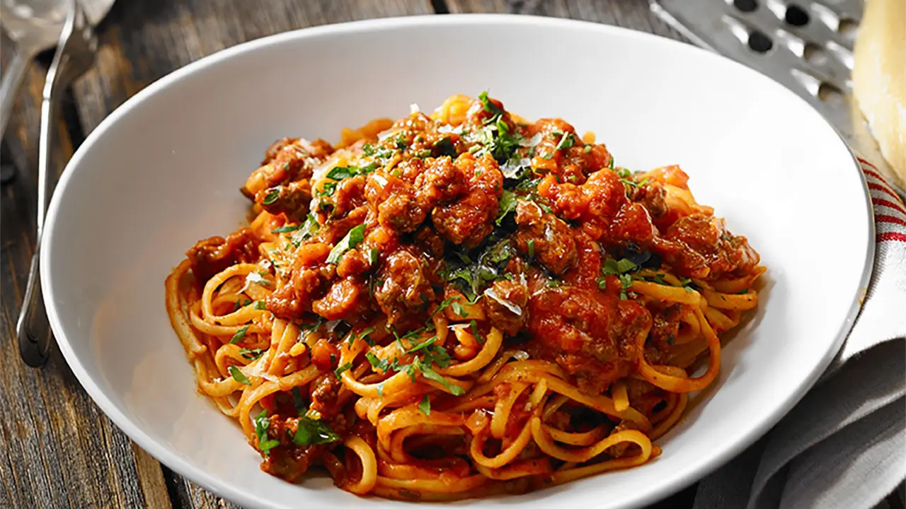 7 Resep Membuat Hidangan dengan Saus Bolognese, Istimewa dan Kaya Cita ...
