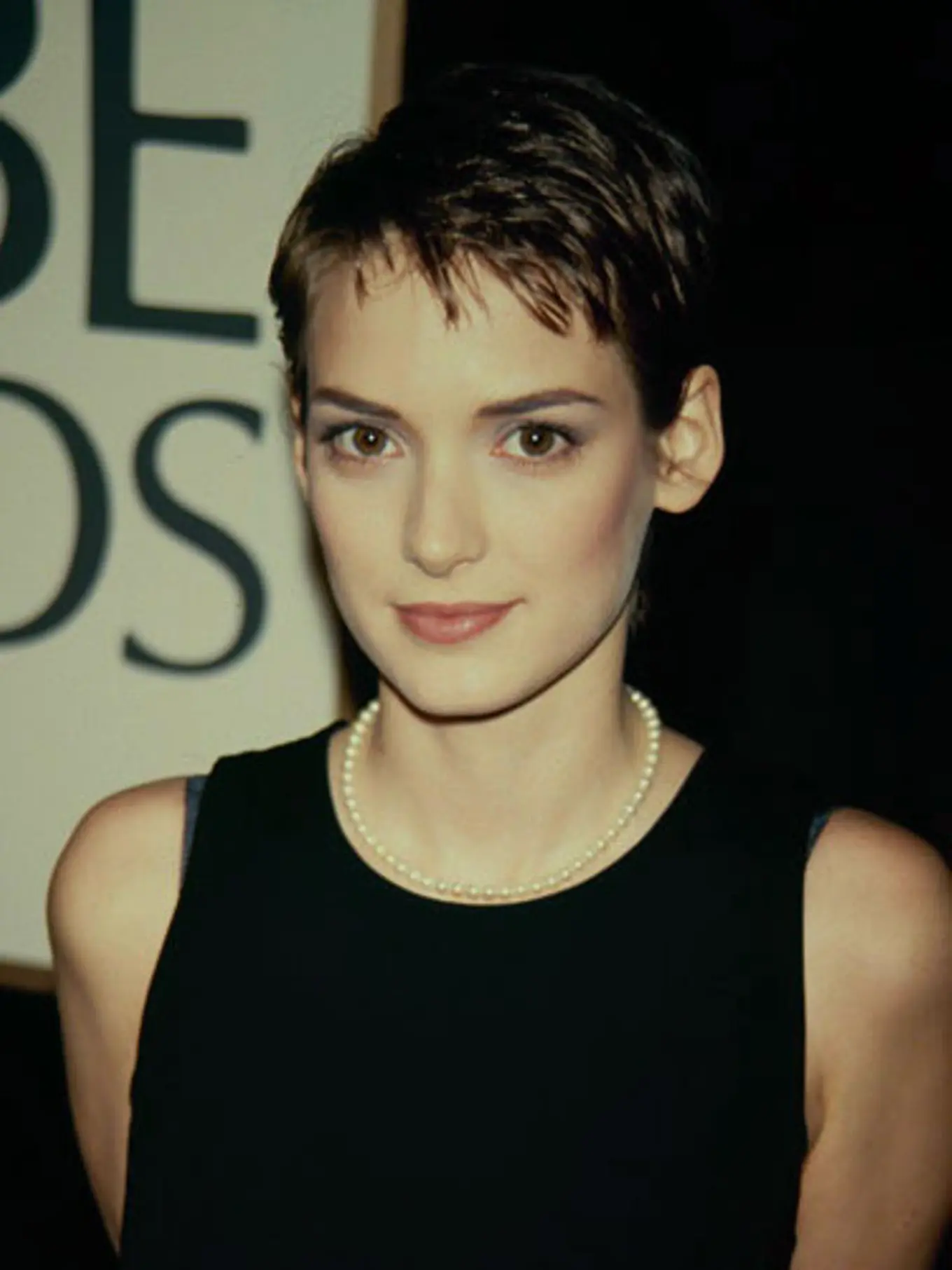 6 Gaya Rambut Cewek 90-an yang Bisa Kamu Coba di 2016 - Lifestyle ...