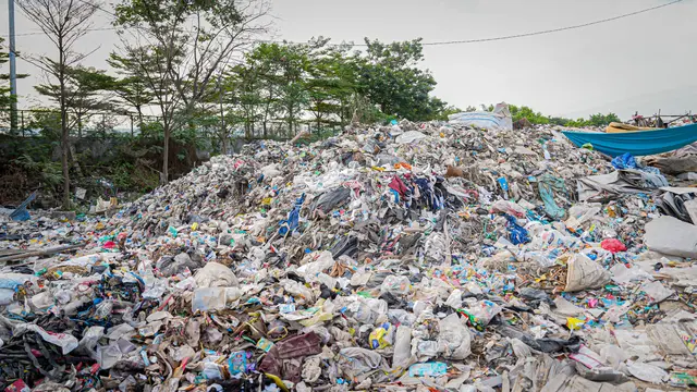 Berubah dari Open Dumping ke Sanitary Landfill, Perbaikan Sistem ...