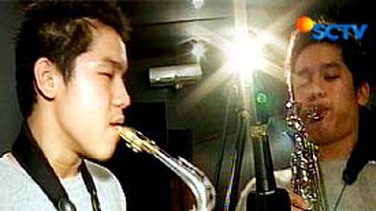 Dennis, Saksofonis Cilik Berprestasi Dunia - News Liputan6.com