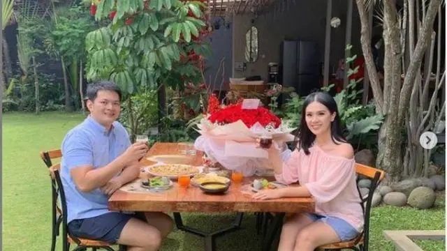 Mengintip Rumah Mewah Chef Devina Hermawan yang Lapang dan Dihiasi ...