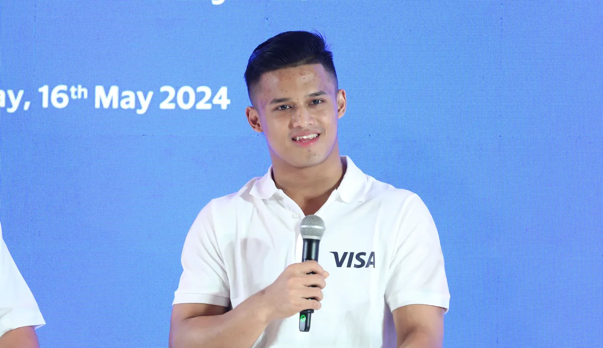 Foto: Lifter Rizki Juniansyah Terpilih Jadi Bagian Tim Visa yang Beri ...