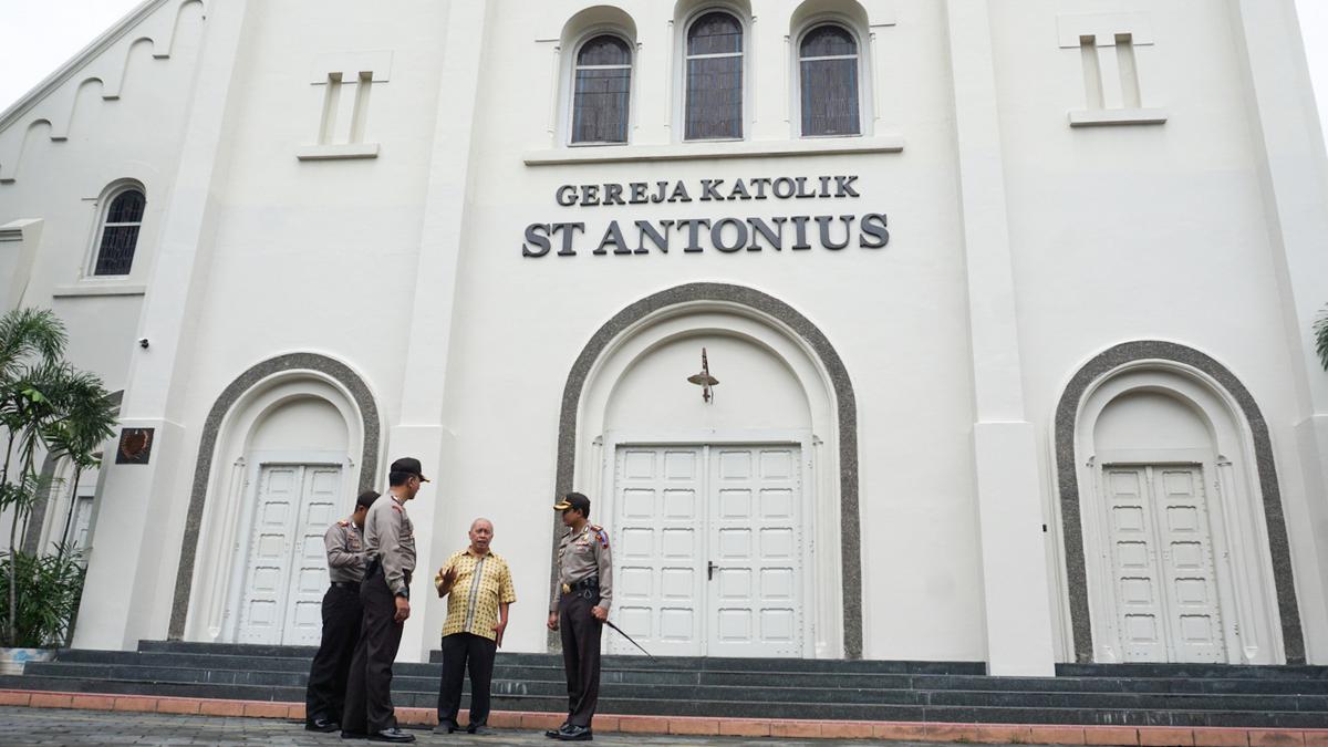 Sejarah Singkat Gereja Santo Antonius Purbayan, Gereja Katolik Pertama ...