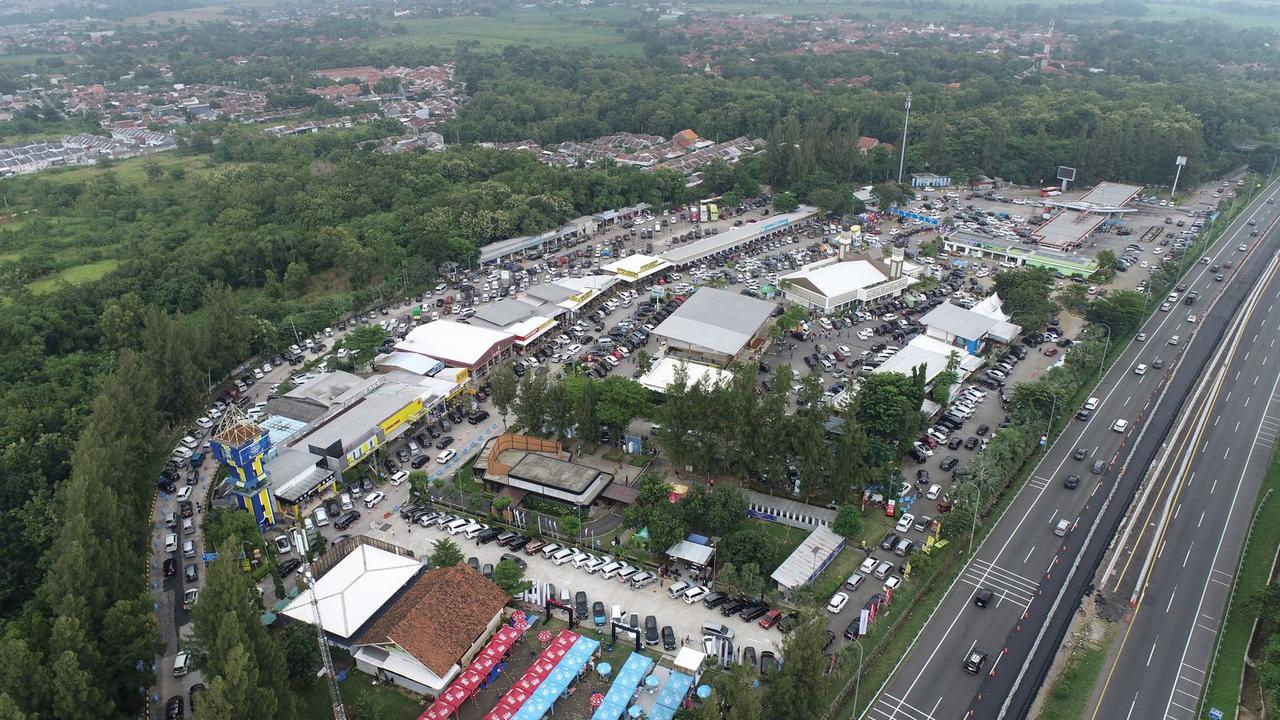 Masih Dipadati Kendaraan Mudik Lebaran 2025, Diberlakukan Sistem Buka ...