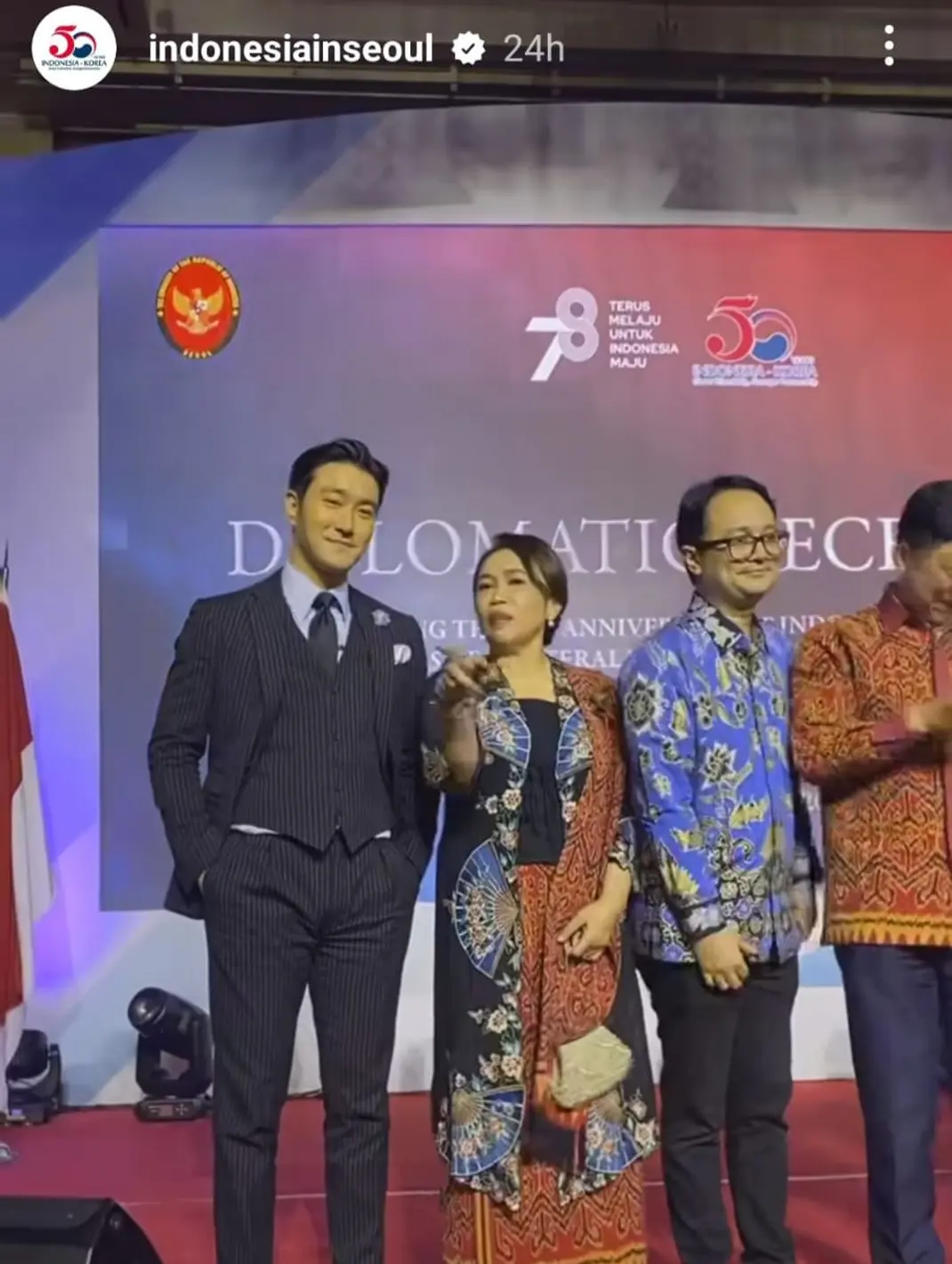 Potret Dita Karang dan Choi Siwon Berdampingan di Acara Diplomatik ...