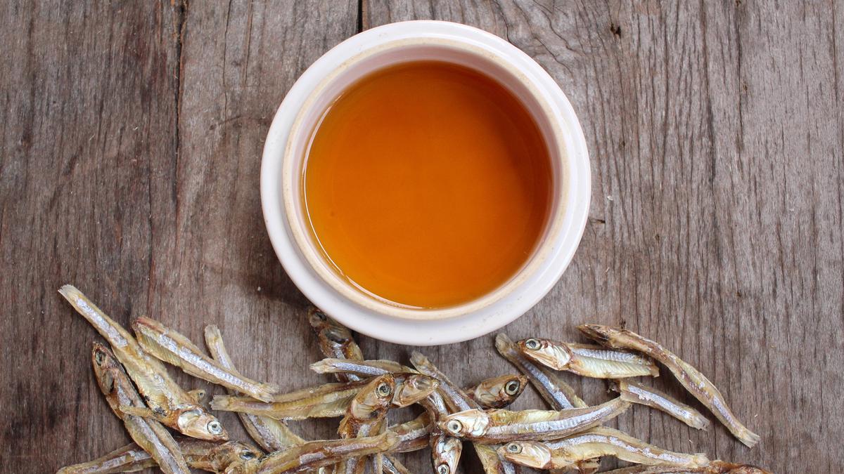 5 Fungsi Penting Kecap Ikan dalam Masakan