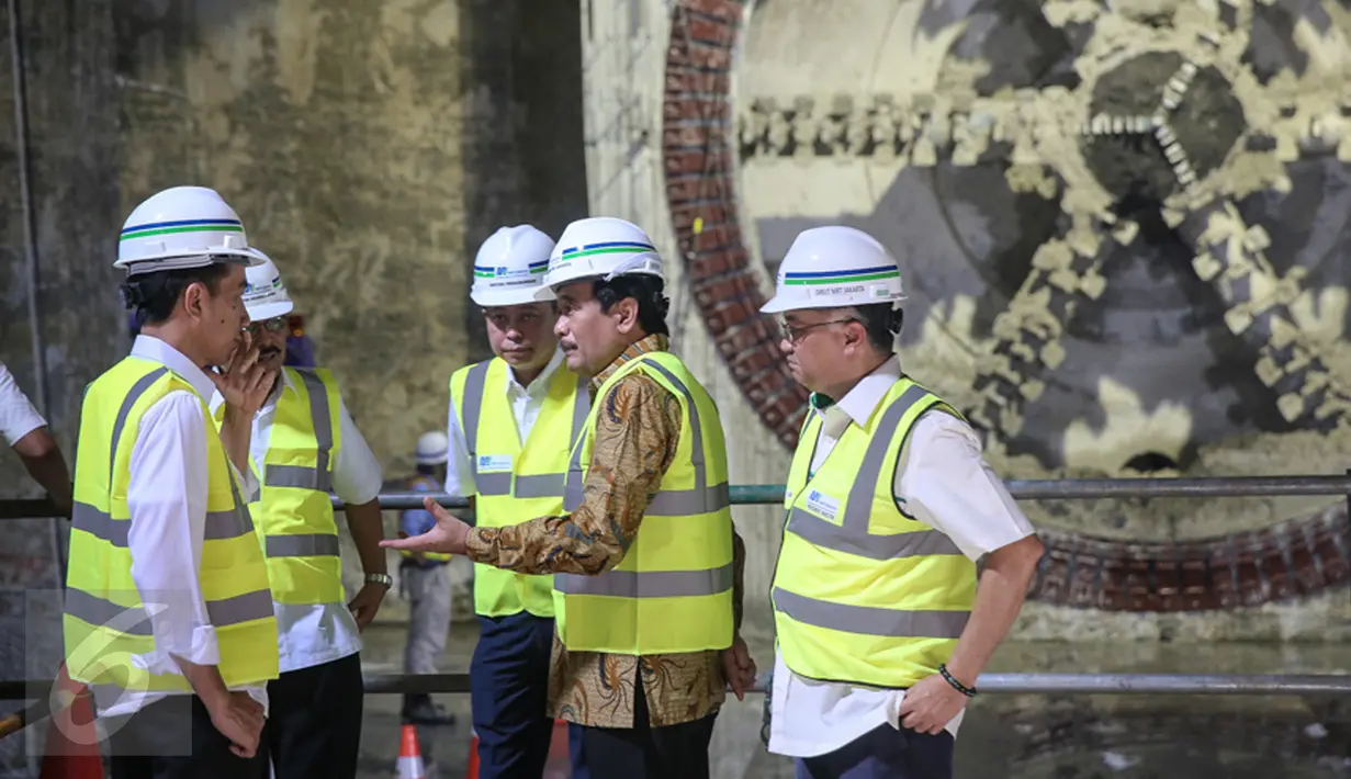 Jokowi Ajak Wagub Djarot Tinjau Pengeboran Terowongan MRT Senayan