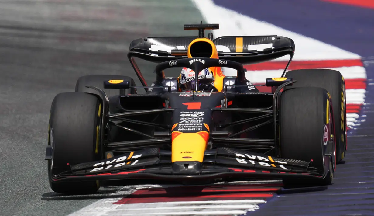 Hasil Kualifikasi F1 GP Austria 2023: Max Verstappen Asapi Duo Pembalap Ferrari - Foto Liputan6.com