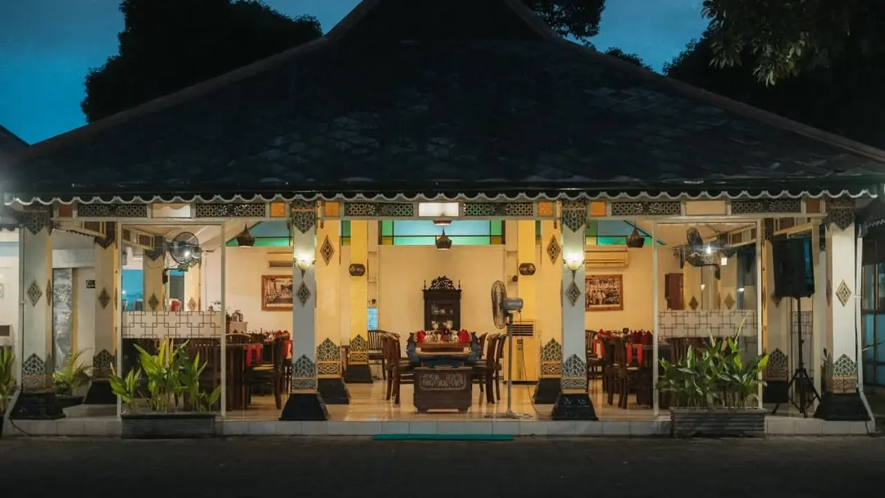 17 Rekomendasi Tempat Makan di Jogja Rating Tinggi 2025, Favorit ...