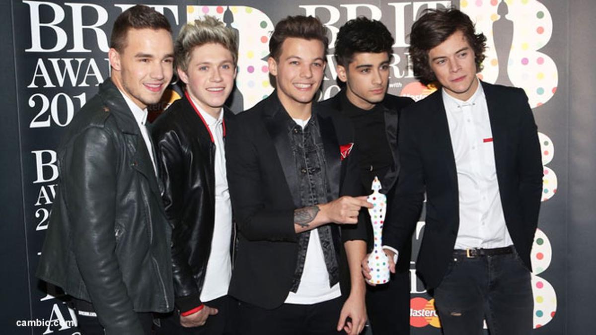 Konser One Direction, Louis Tomlinson Alami Cedera Lutut - ShowBiz ...