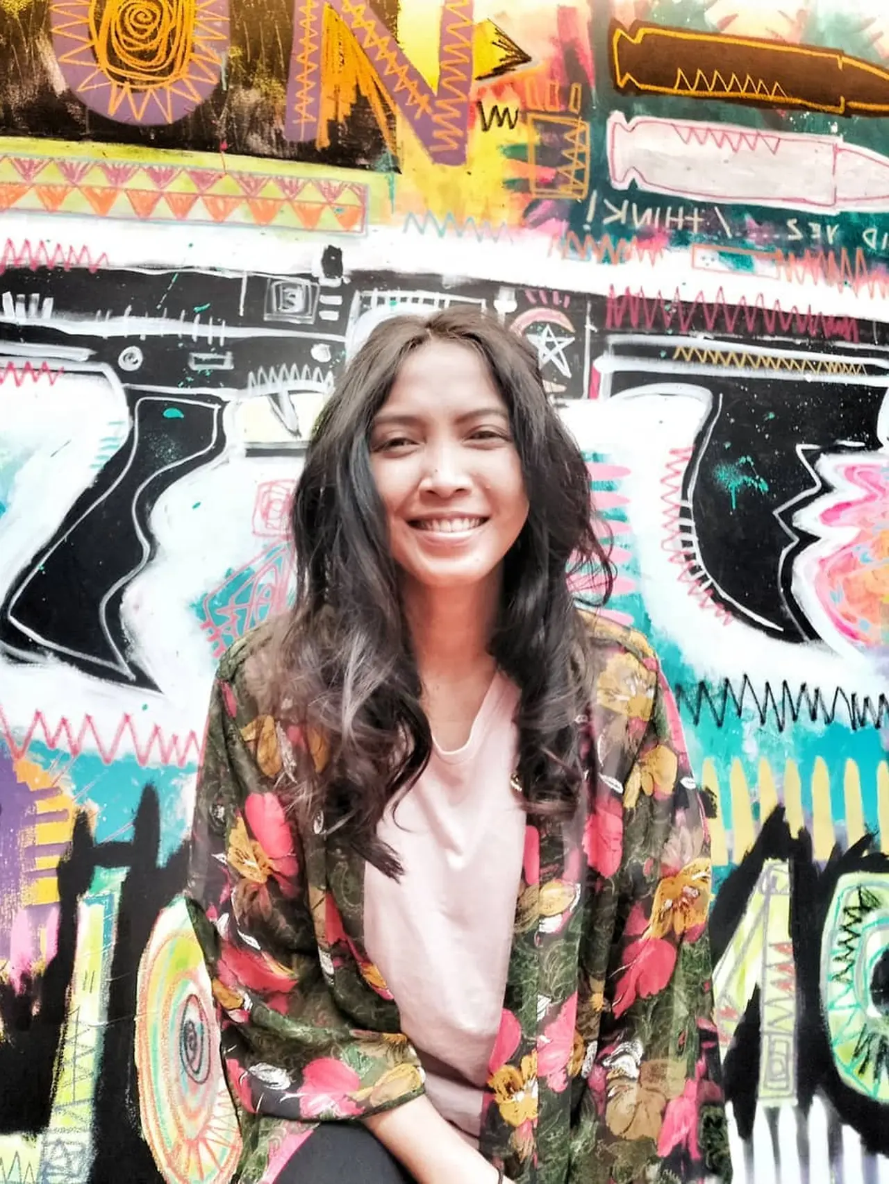 6 Potret Ruth Marini pemeran 'Mbok Tun' Layangan Putus di Kehidupan ...