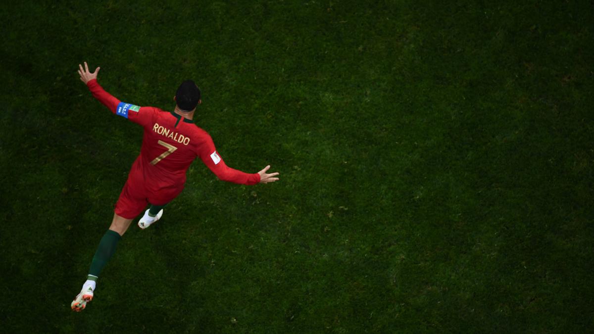 Cristiano Ronaldo Banjir Pujian Setelah 3 Kali Bobol Gawang Spanyol