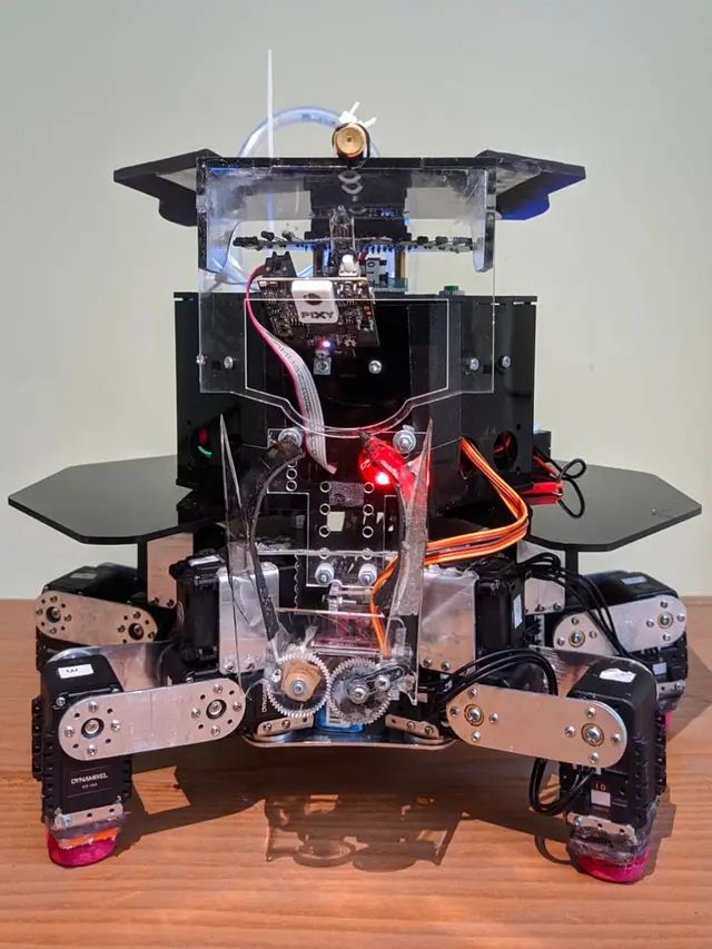 Bak Superhero, Robot Karya Mahasiswa Ini Bisa Padamkan Api hingga ...